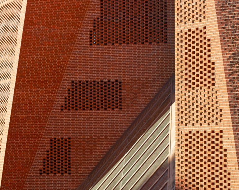 Iconic Projects - Swift Brickwork Contractors Limited